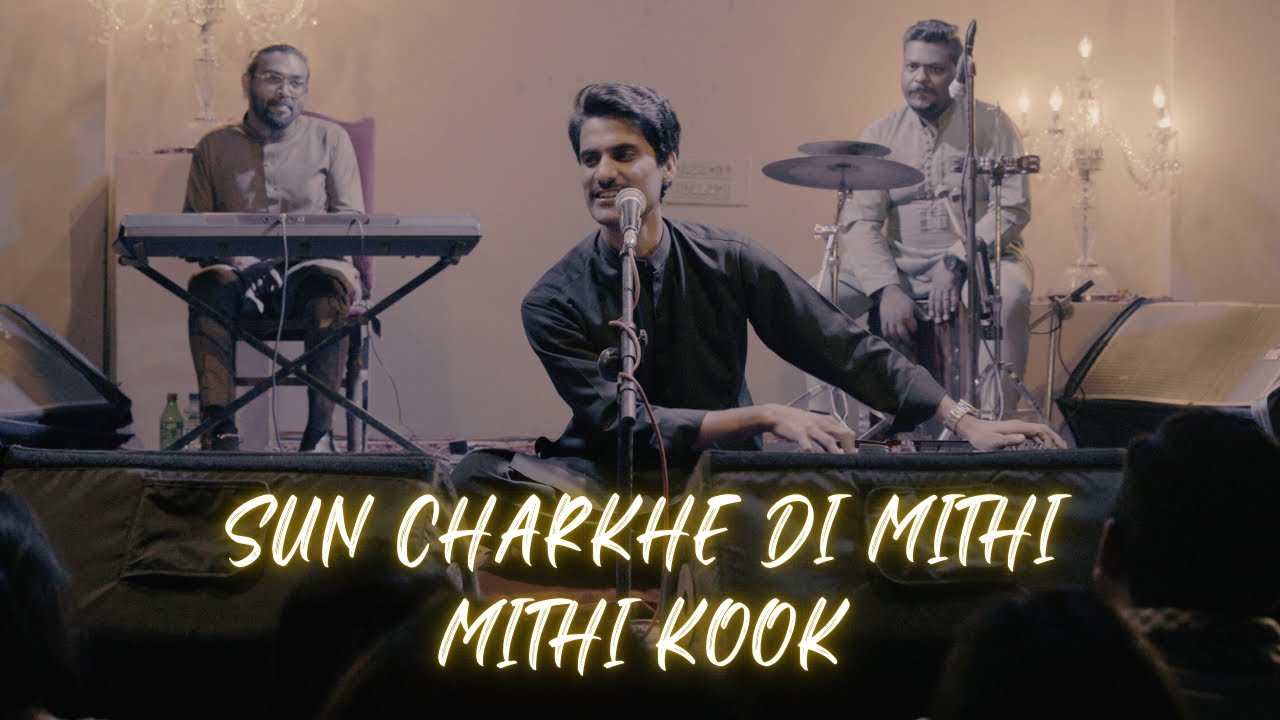Sun charkhe di mithi mithi kook live @thecolonylahore Zeeshan Ali ...