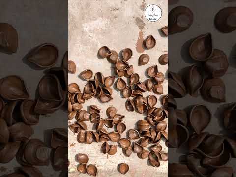 Clay lamp 🙂🙂Matir Prodip (মাটির প্রদীপ তৈরি )#shorts - YouTube