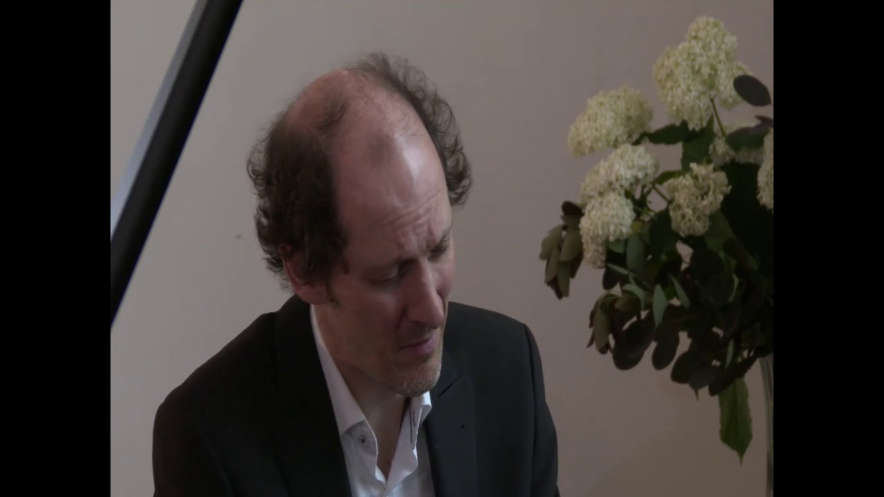 Concert privé avec Mathieu Gaudet, pianiste - YouTube