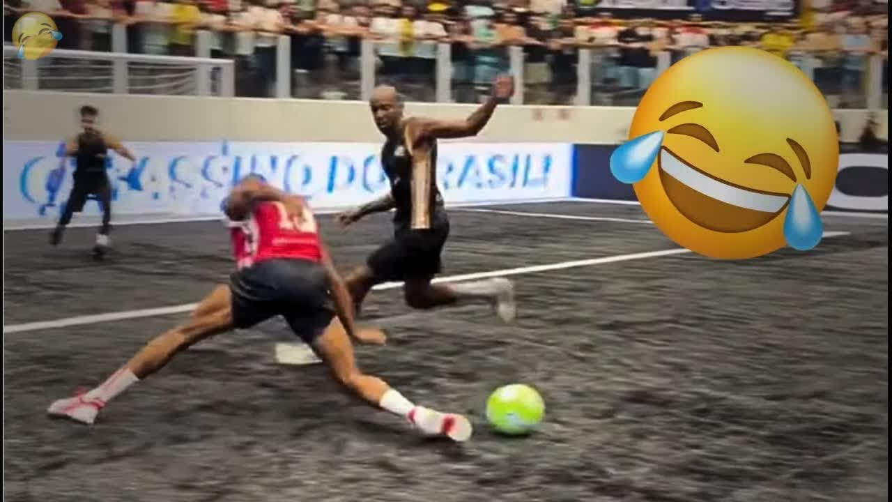 💃Funniest Football Compilation 2025 #funny football #highlight - YouTube