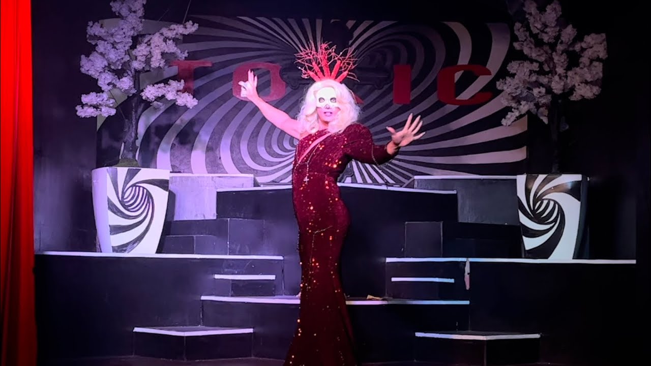 Anana Velvet | Demonios | NBGU - YouTube