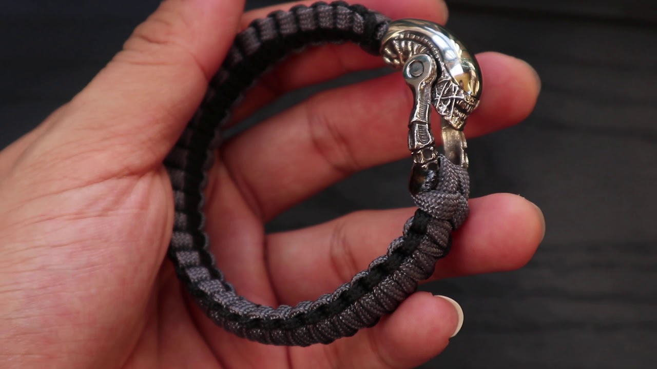 The Alien Covenant Xenomorph Premium Paracord Bracelet, Alien Vs ...