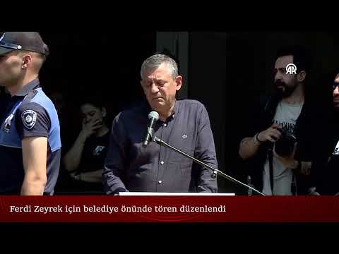 Özel'den Ferdi Zeyrek'e zor veda: Gözyaşlarına boğuldu