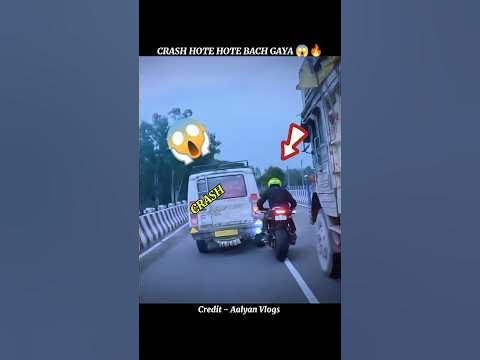 Crash hote hote bach gaya rider 😱🔥 // @aalyanvlogs1299 #shorts #motovlog #bikelover #crash # ...