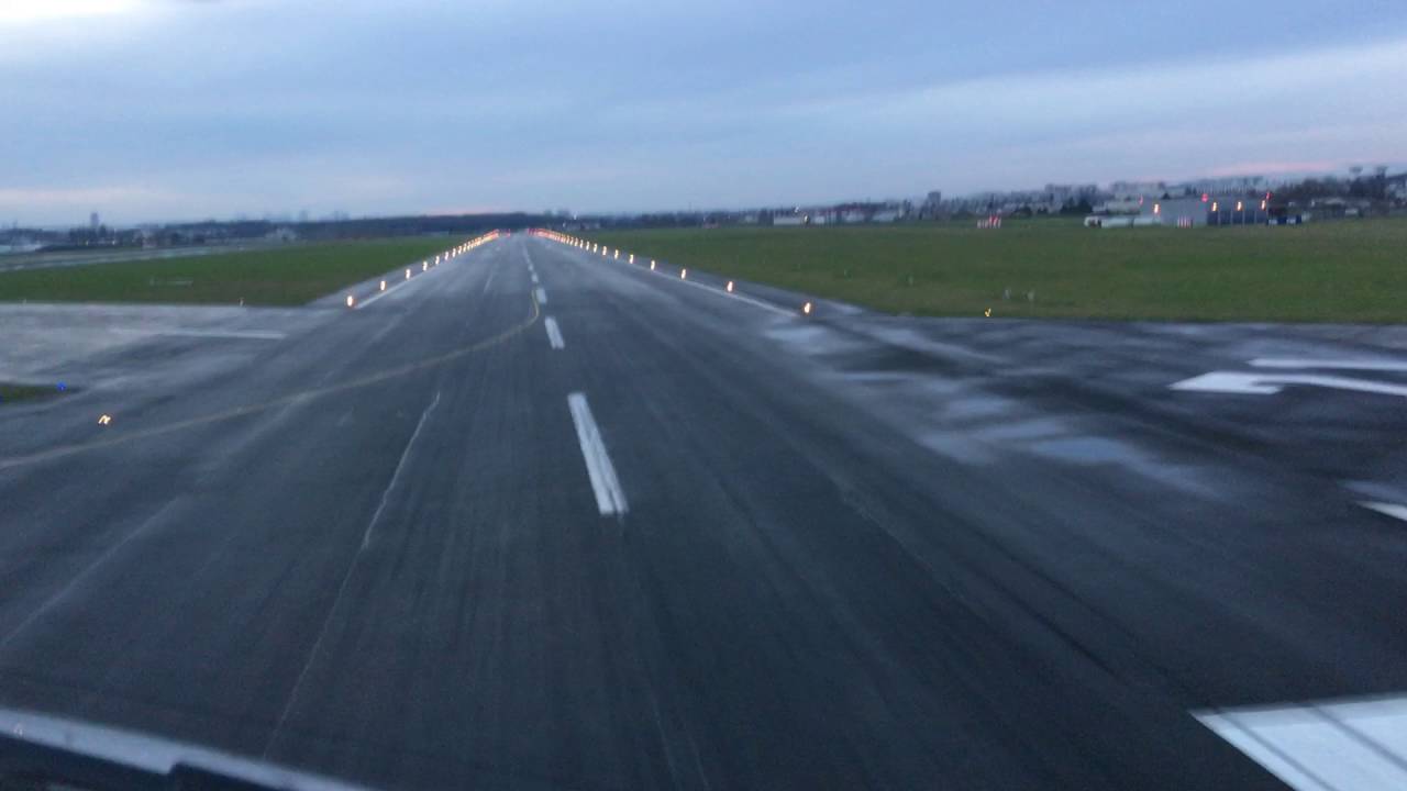 Runway 25 LeBourget Airport France - YouTube