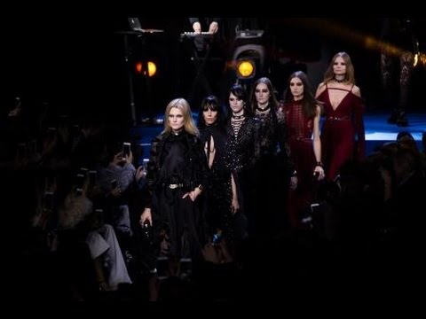 ELIE SAAB Ready-to-Wear Autumn Winter 2016-17 Fashion Show