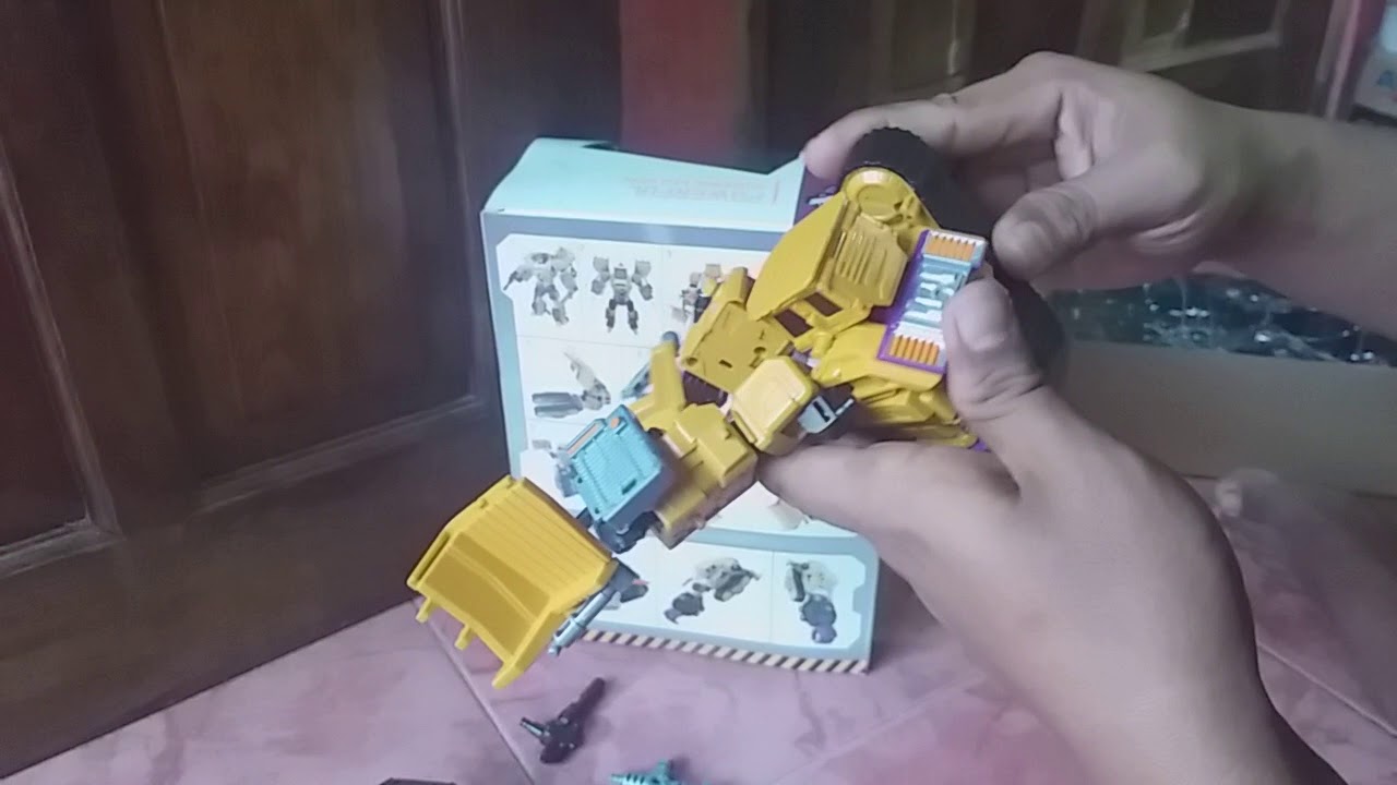 Mainan beco robot (WA.081321725080) - YouTube