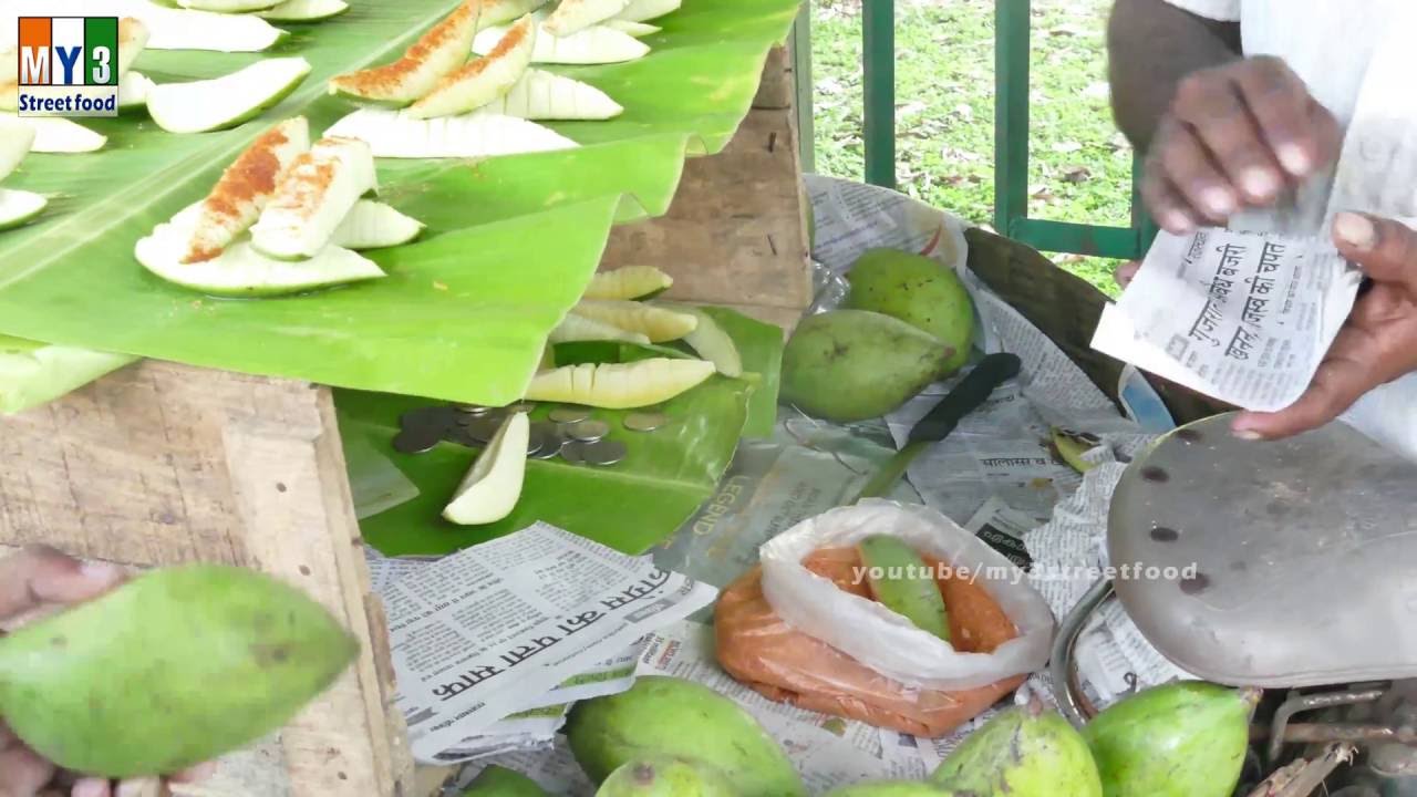 MANGO SLICE WITH CHILLI | Mango With Chili Powder | SUMMER STREET FOODS ...