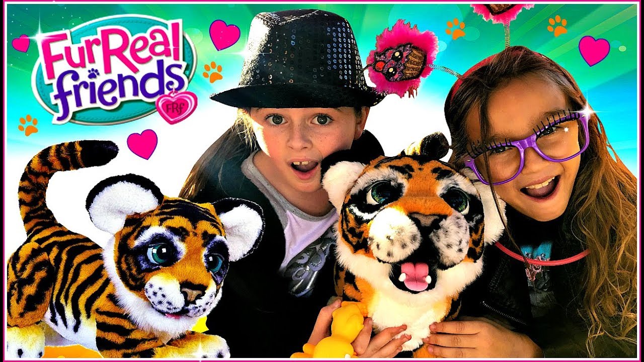 FurReal 'Roarin' Tyler, The Playful Tiger Toy Review - YouTube