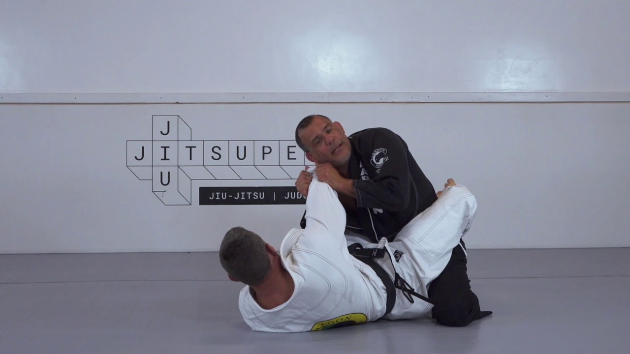 Basics Wins ( Understanding posture inside the closed guard in BJJ ...