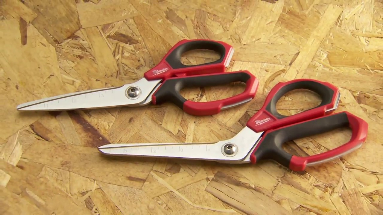 Milwaukee® Jobsite Scissors - YouTube