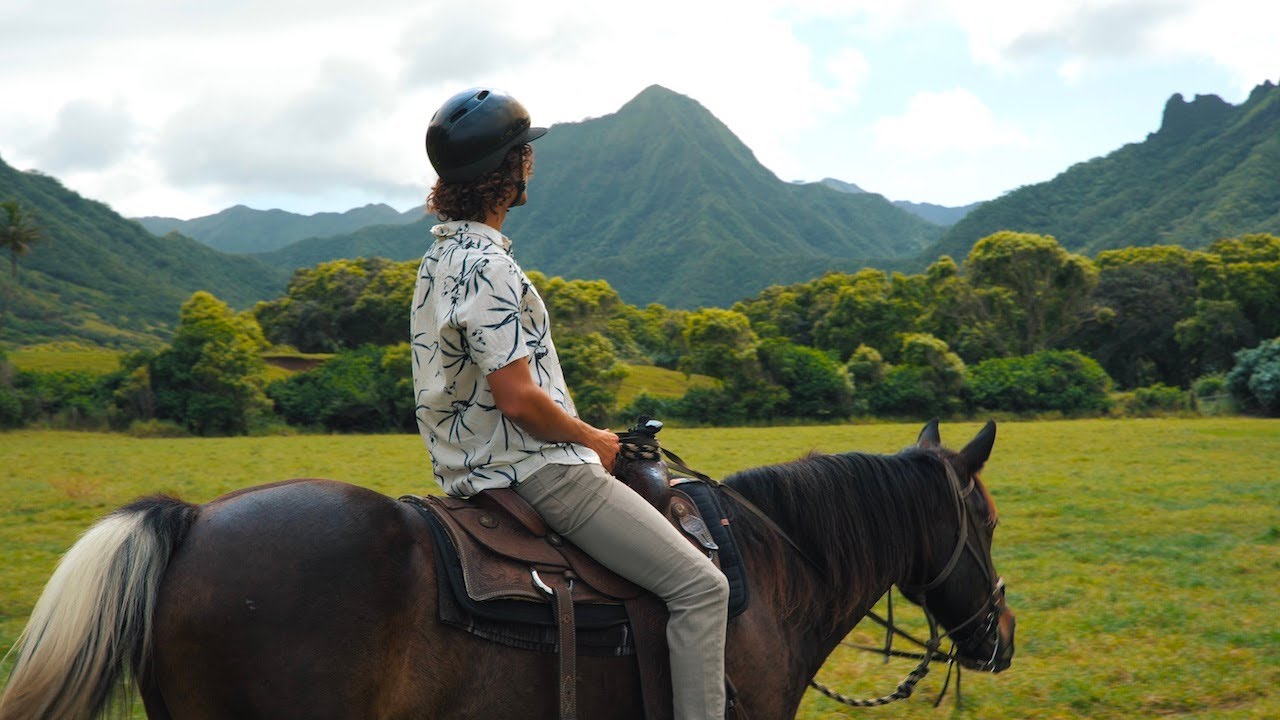 Horseback Walking Tour - Kualoa Ranch - YouTube