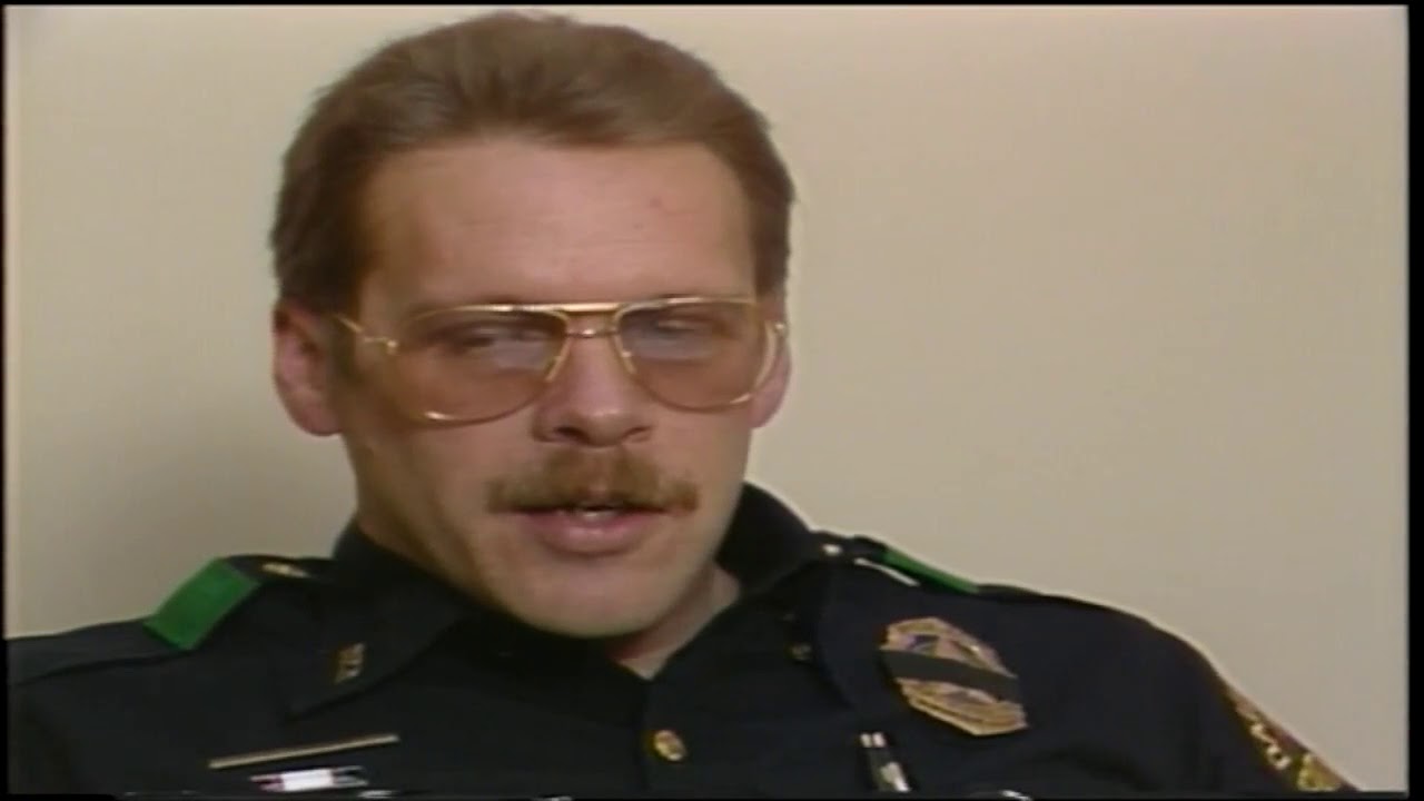 1988: Remembering DPD officer John Glenn Chase - YouTube
