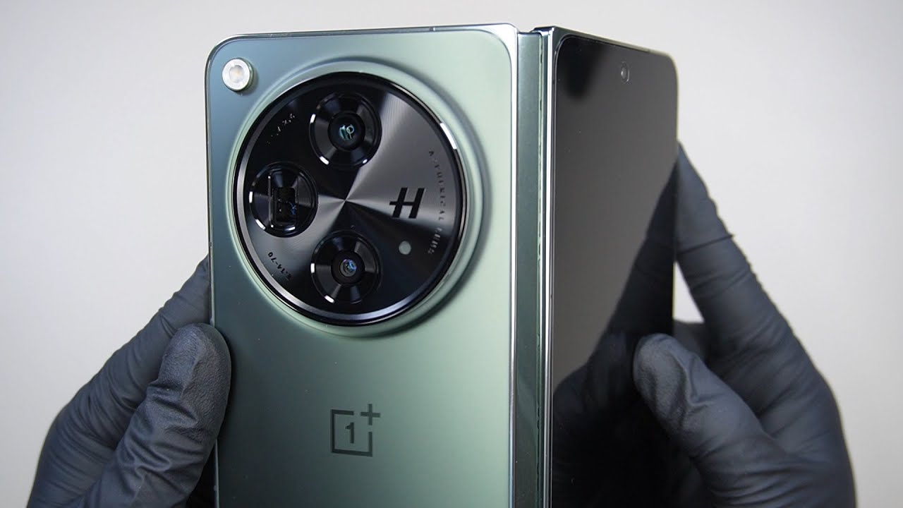 TechUnboxings ASMR: OnePlus Open (Emerald Dusk) Unboxing - YouTube