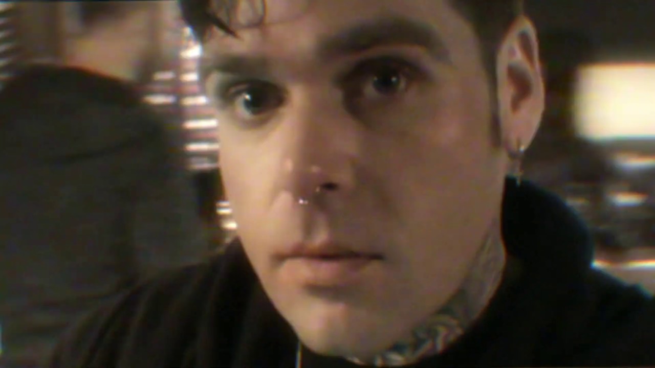 Daniel Steer - Pondskating (Official Music Video) - YouTube