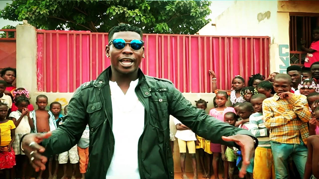 H King Video Official Guerra - YouTube