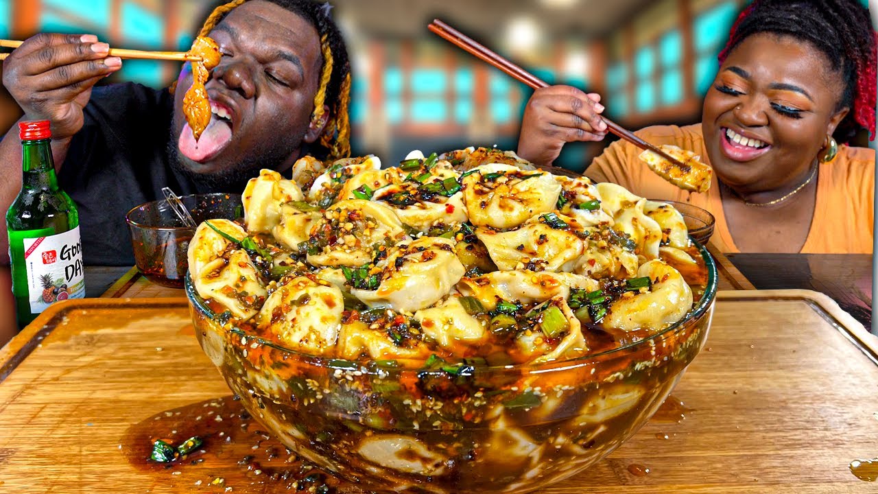 I MADE A GIANT BOWL OF THE VIRAL DUMPLINGS!! | TIKTOK | MUKBANG EATING ...