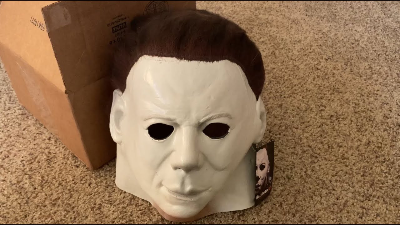 Unboxing a Halloween 4 Poster Mask! - YouTube