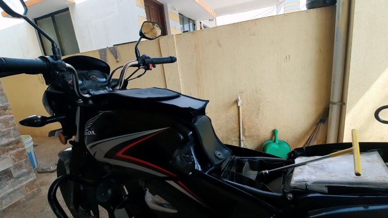Tank cover installation in Honda shine bs4 |Honda shine modified ...