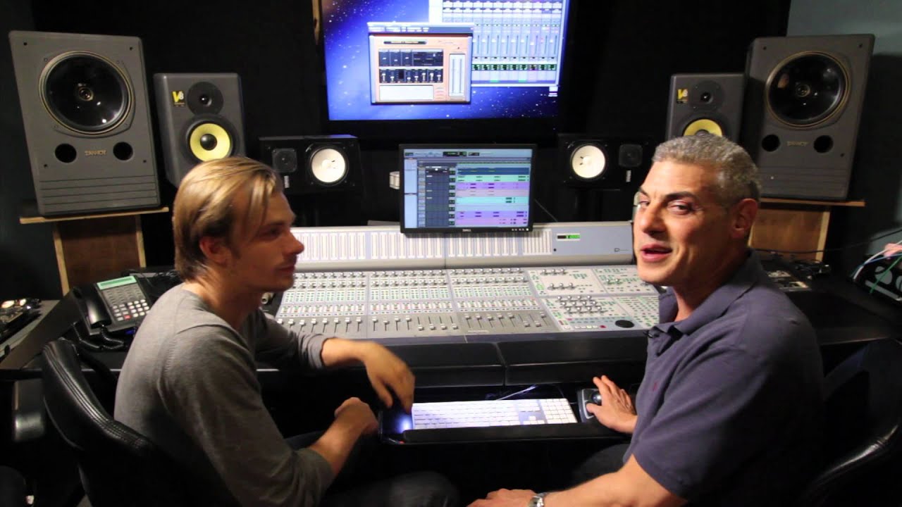 RMC Studios with Peter Rafelson | iZotope On Location - YouTube