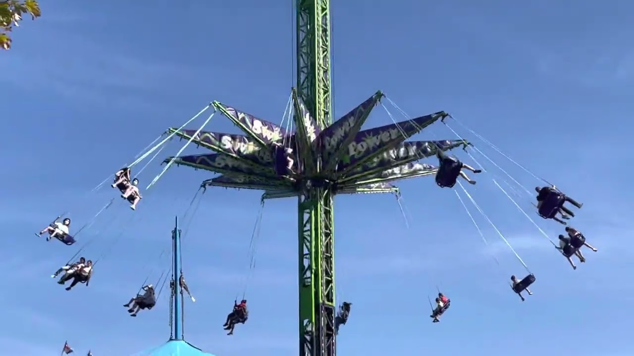 Swing Tower Ride at the CNE 2022 #cne #cne2022 # ...