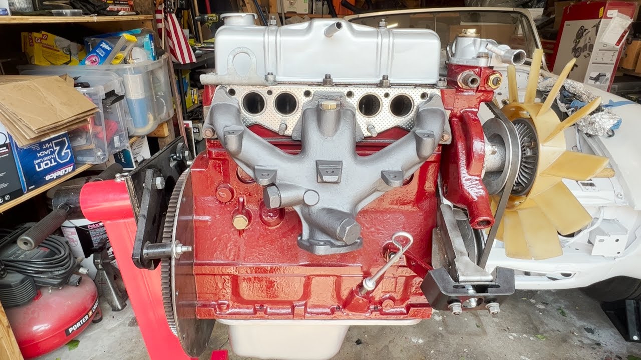 Marblehead MG - Episode 32: Manifolds (1979 MG Midget 1500) - YouTube