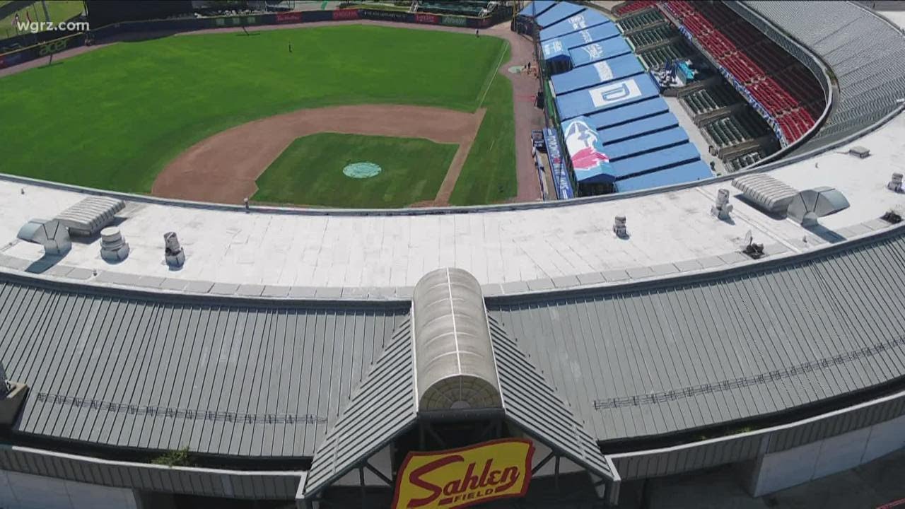Fans at Blue Jays games at Sahlen Field - YouTube