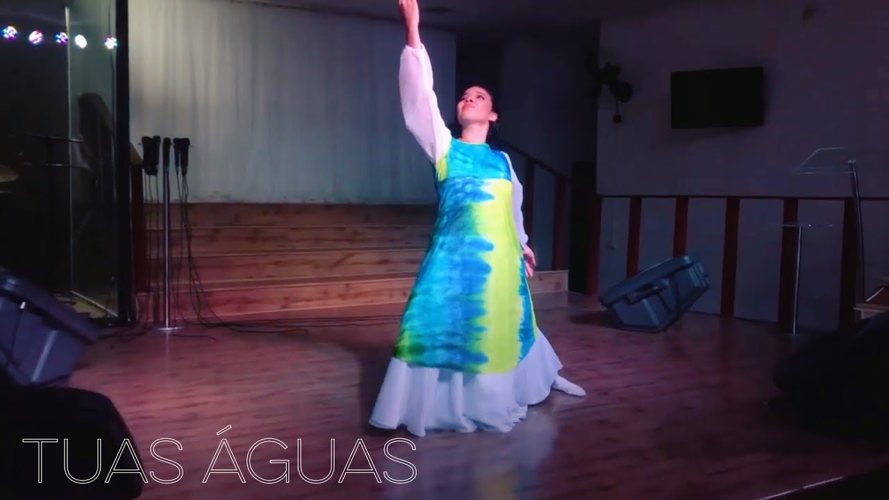 Espontâneo: Tuas Águas (Julia Vitoria feat. Gabriela Rocha) - SARAI ...