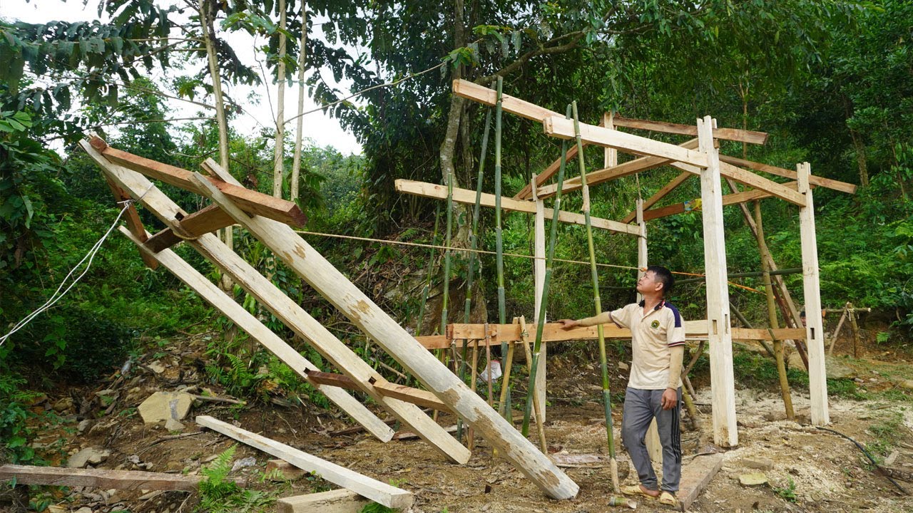 One Year of Log Cabin Building / One Man Building His Dream Wooden ...
