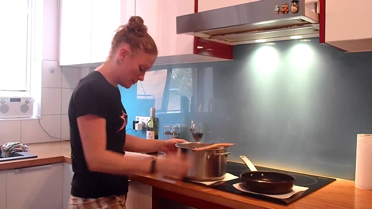 Cooking with Carla - Bolognese - YouTube