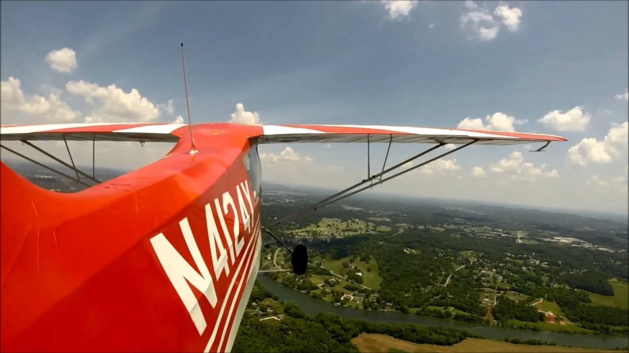 Flight Lesson - Aerobatics - 2G turns, Aileron Rolls, Loop - YouTube