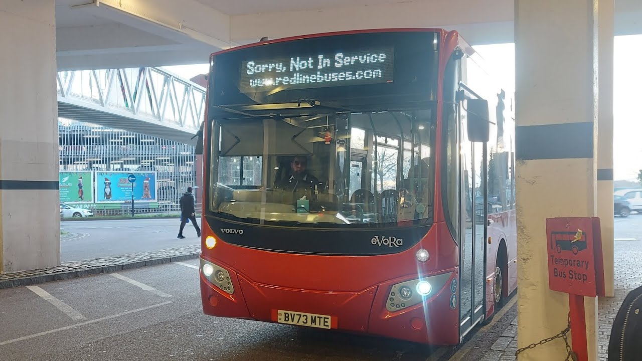 BV73MTE | Redline Buses | 130 | MCV Evora B8RLE - YouTube