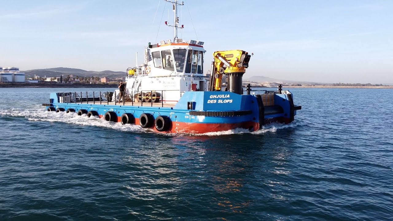 AKDENİZ SHIPYARD MULTI PURPOSE VESSEL NB27 LEAVING - YouTube