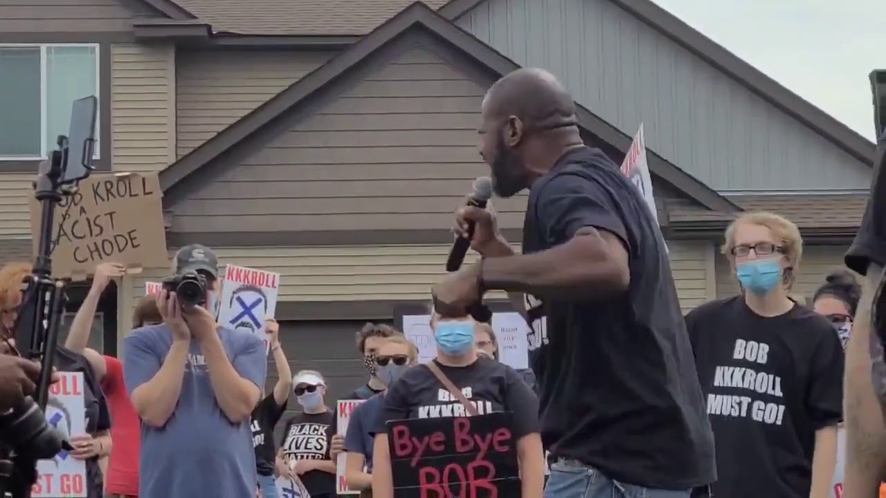 DFL candidate John Thompson at Bob Kroll protest (part two) - YouTube