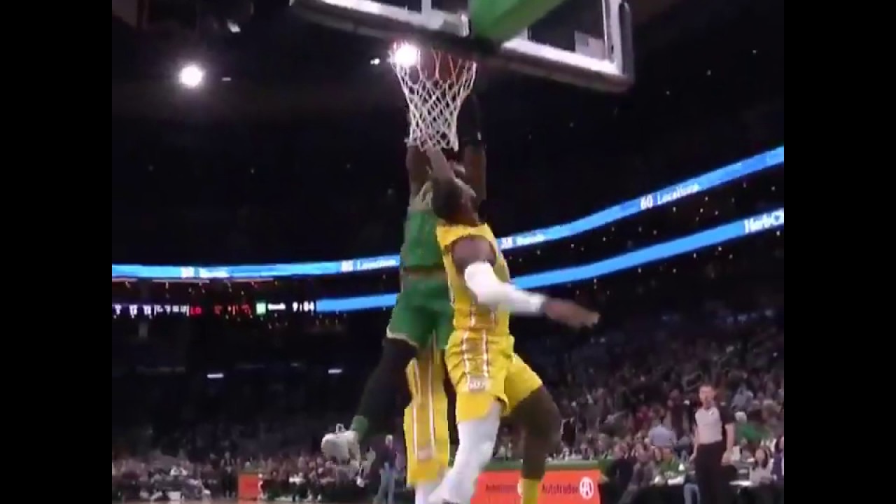 LeBron gets POSTERIZED by Jaylen Brown!!🔥🔥 - YouTube
