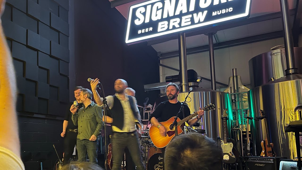 Just Radiohead (Tribute) at Signature Brewery 8 Dec 2023 - YouTube