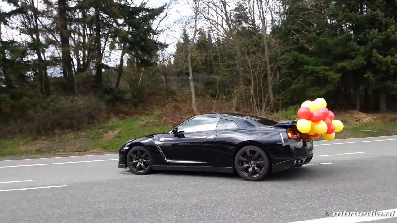 Russian girls... Balloons and a Nissan GTR? - YouTube