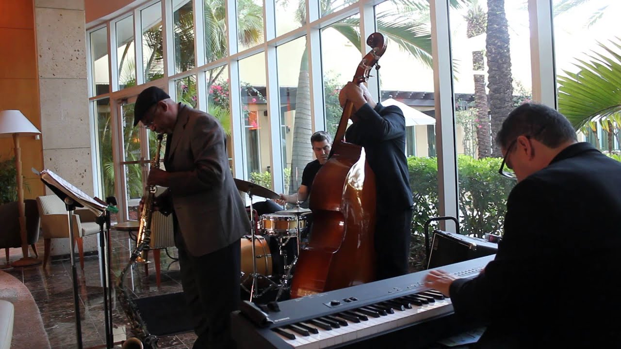 Luis Disla "Summertime" - YouTube