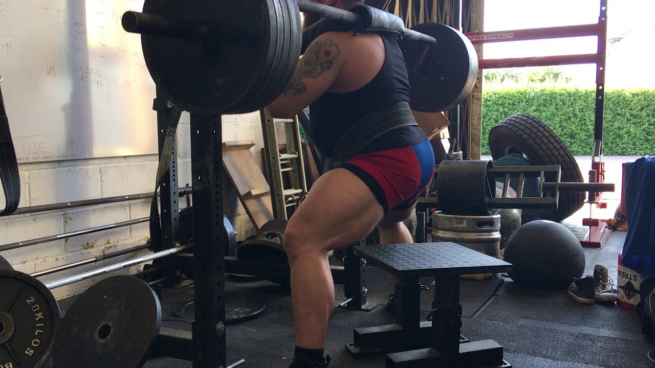Adam 230kg SSB box squat in briefs - YouTube