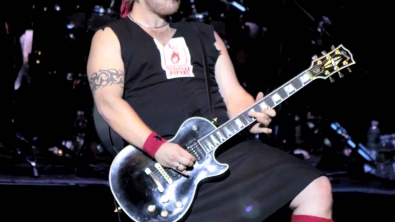 The Red Hot Chilli Pipers - Music For The Kilted Generation - YouTube