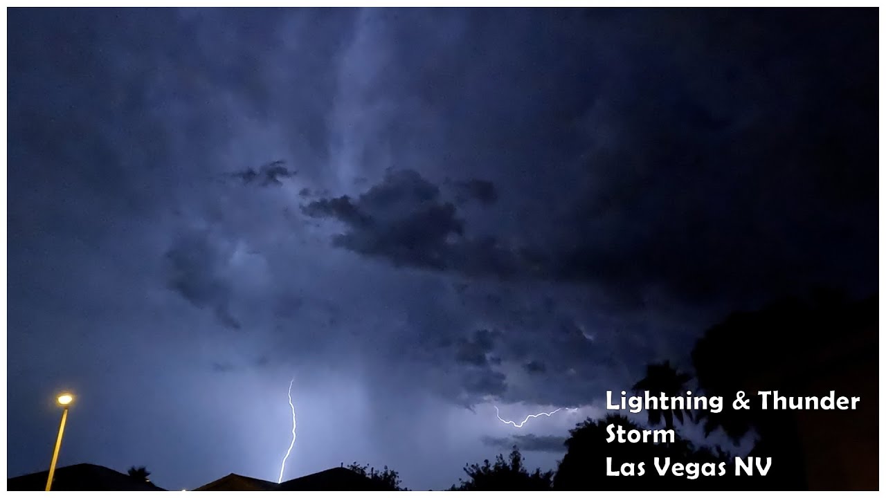 CRAZY Lightning & Thunder Storm in LAS VEGAS 7/28/22 - YouTube