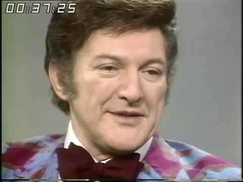 Wonderful interview with Liberace on Thames TV with Mavis Nicholson ...