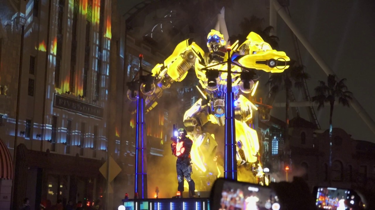 UNIVERSAL SPECTACLE NIGHT PARADE " [2/4] transformer float - YouTube