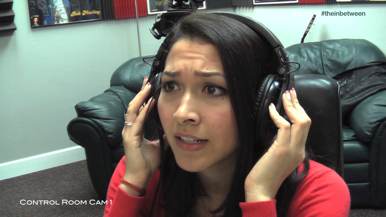 Erica Loren Heard Acting Clips From The In-Between - YouTube