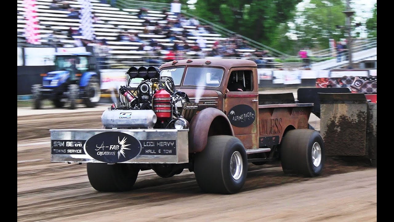 2025 Mid Valley Spectacular Truck Pulling - Modified 4x4 Trucks - YouTube