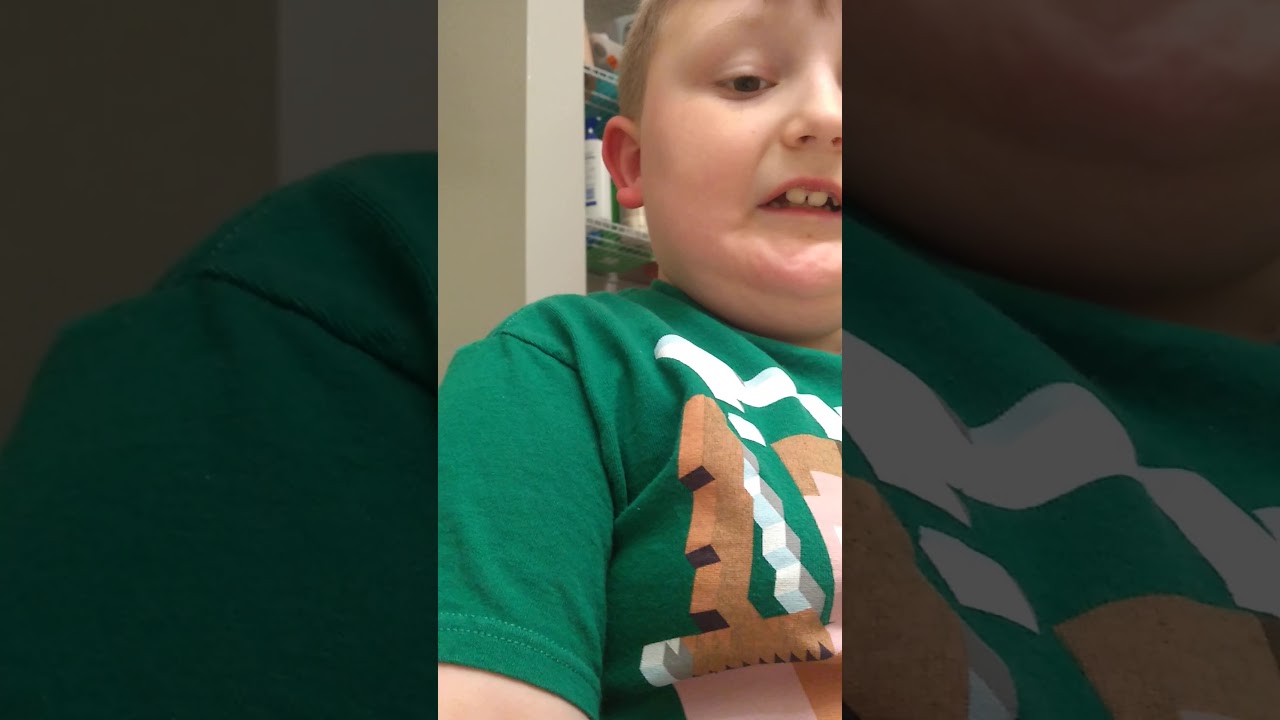 Mario brush his teeth - YouTube