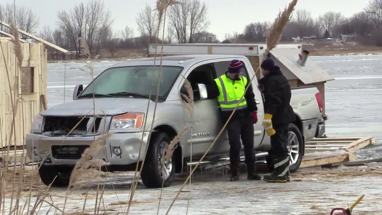 RAW: Cars fall through ice during ice fishing - YouTube