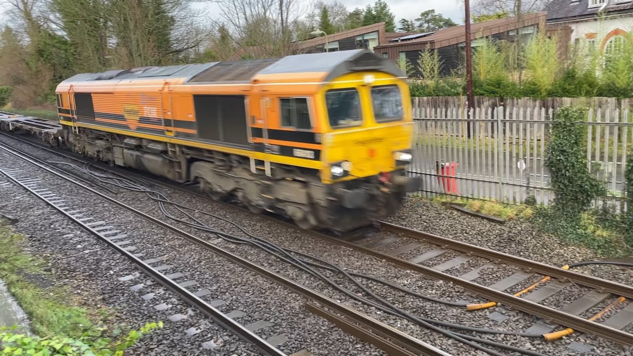 Class 66 | 66413 | Freightliner - YouTube