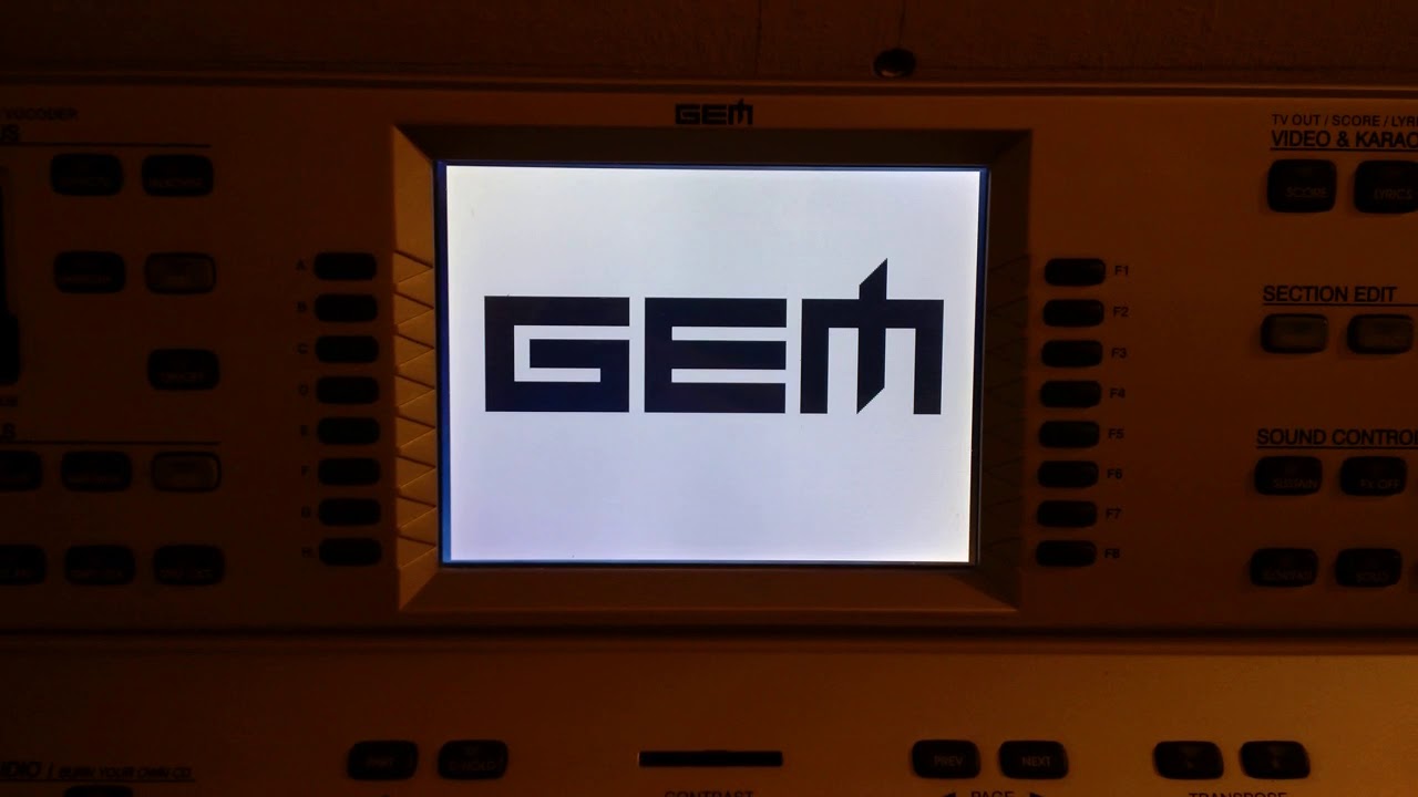 GEM GENESYS S, kopírovanie OS z CD MASTER na HD - YouTube