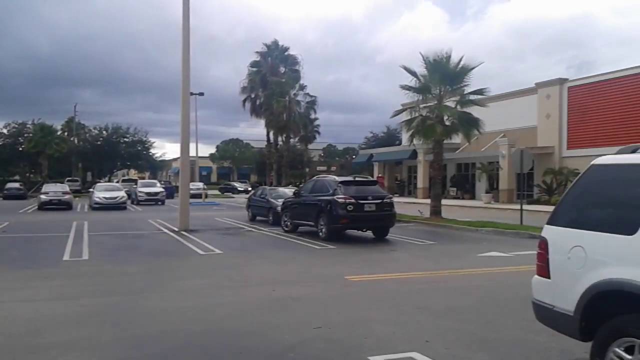 CITY OF STUART POLICE RESPONDING CODE 3!!! - YouTube